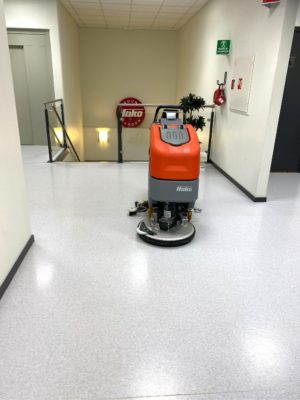 Boning av gulvbelegg | Anker Renhold AS